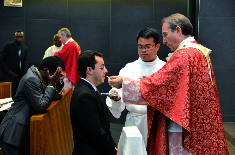 Comulgar con frecuencia – Iglesia Navarra